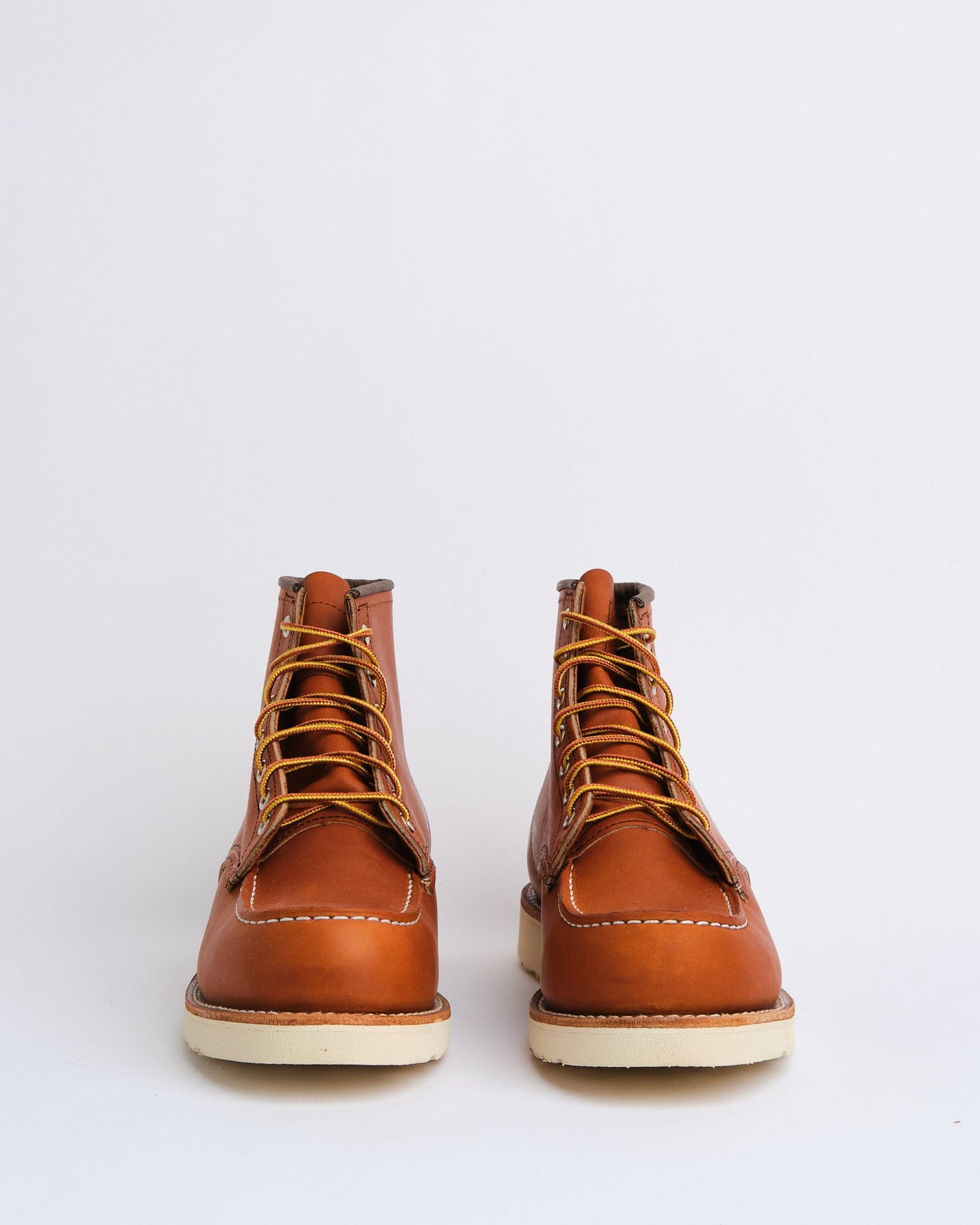 875 Classic Moc Toe Oro Legacy by Red Wing Shoes - Meadow